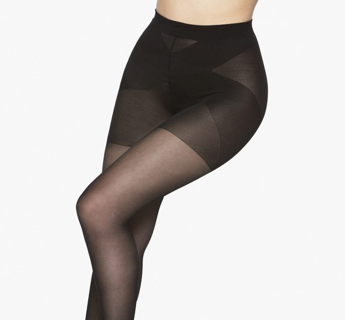 Opstrammende plussize strømpebukser fra Vogue | StyleLegs.dk